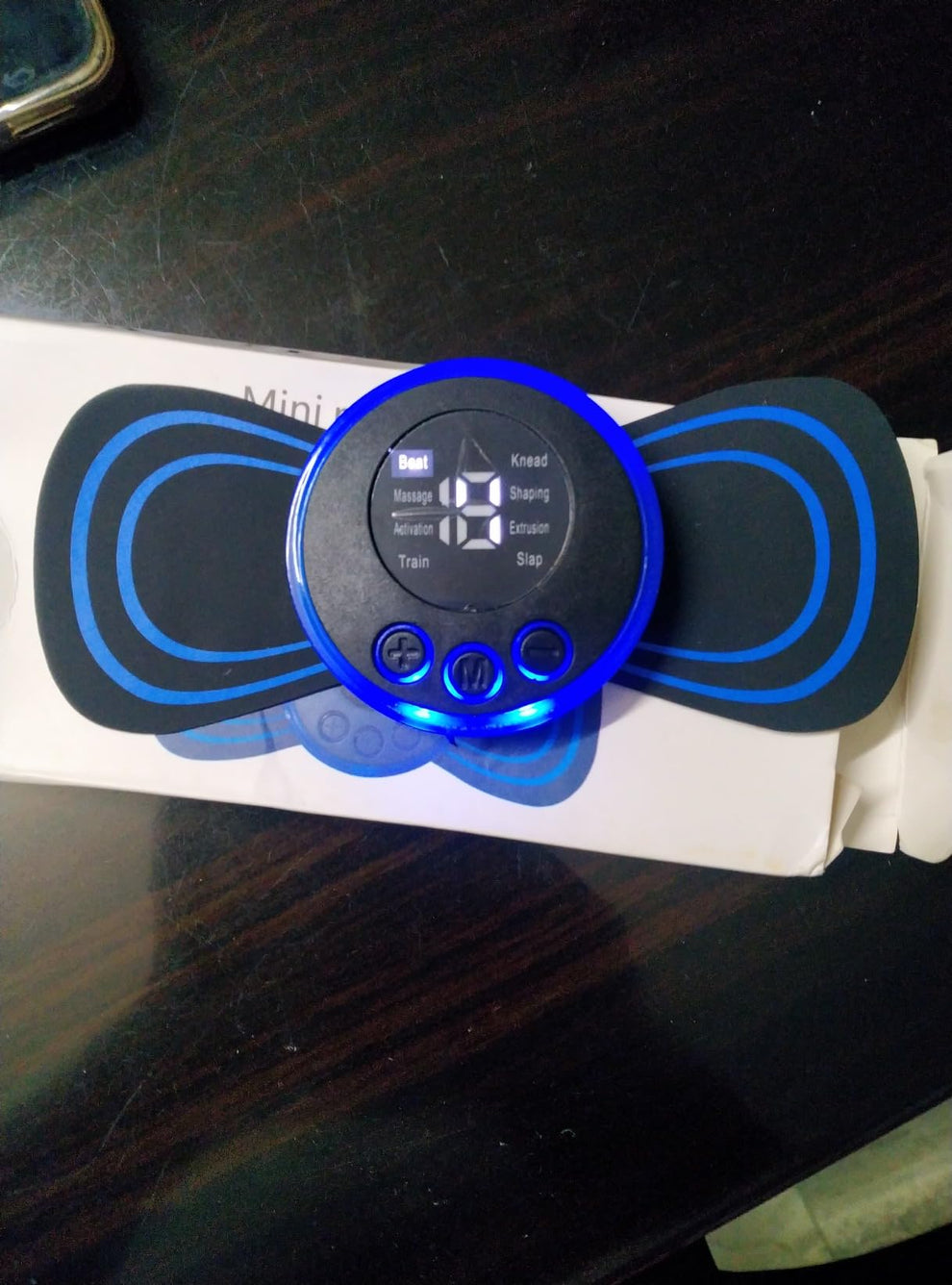 GREENPORT Mini Massager with 8 Modes and 19 Levels – Bare & Bold